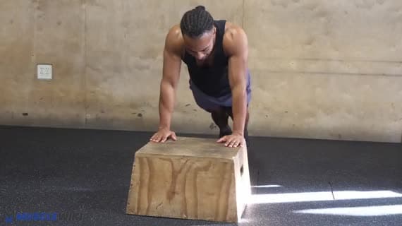 incline push up exercise